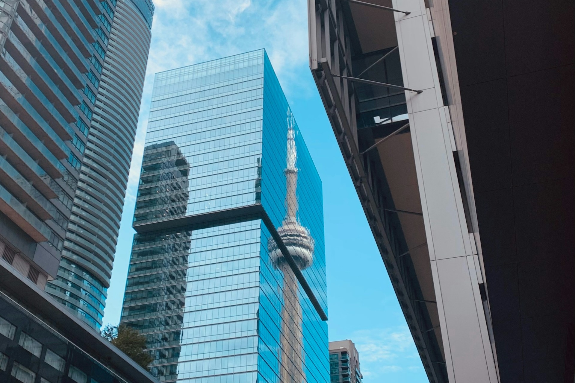 Toronto Condo Prices Just Had One of The Worst Months On Record ...