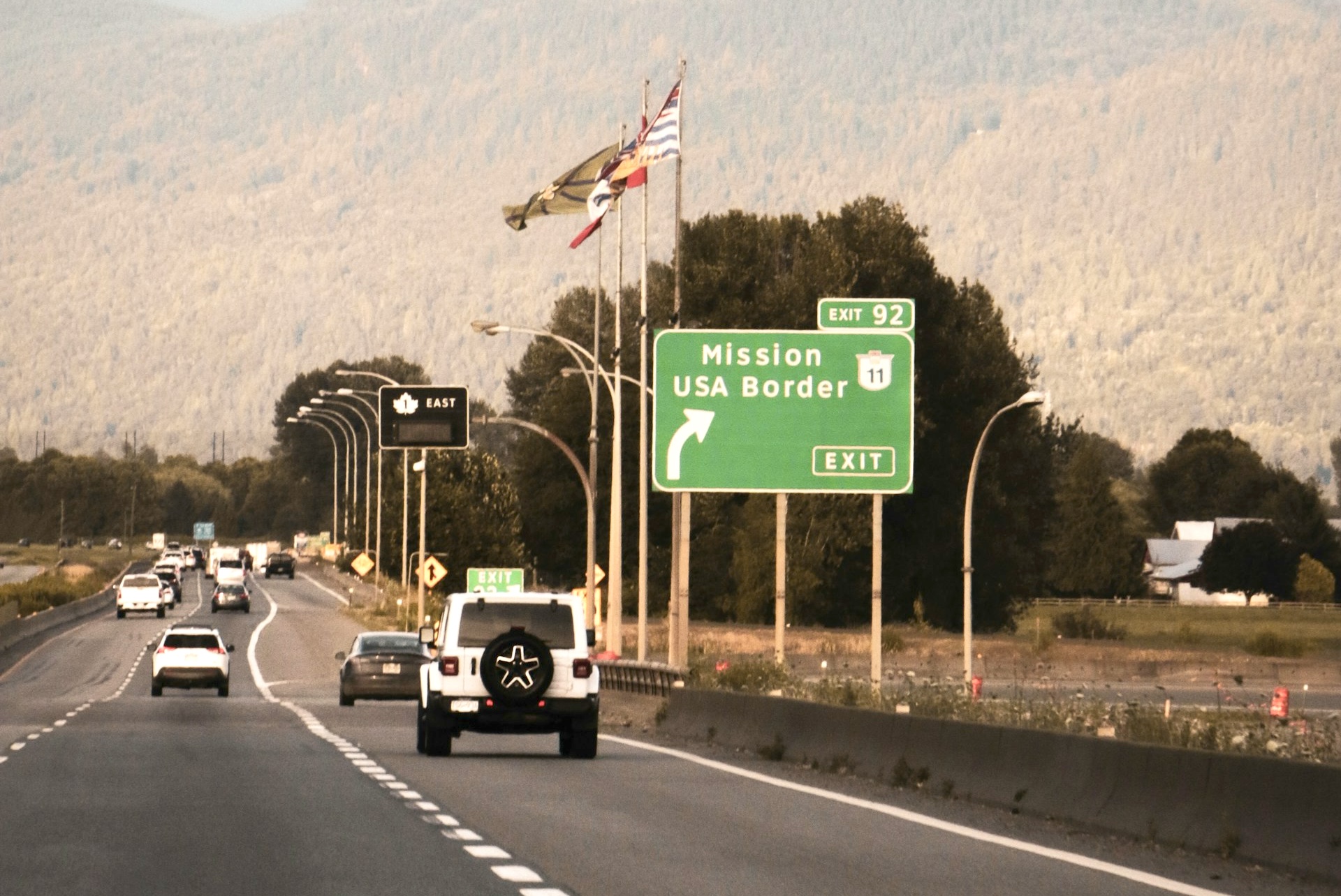 Canadian Migration To The U.S. Hits A High, With Rising Capital Flight ...
