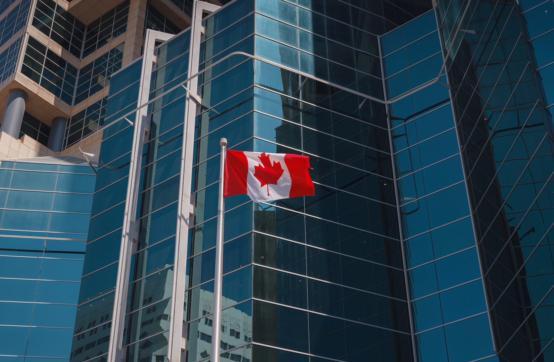 Bank of Canada Survey Puts 1-In-3 Odds of Recession By March 2026 ...