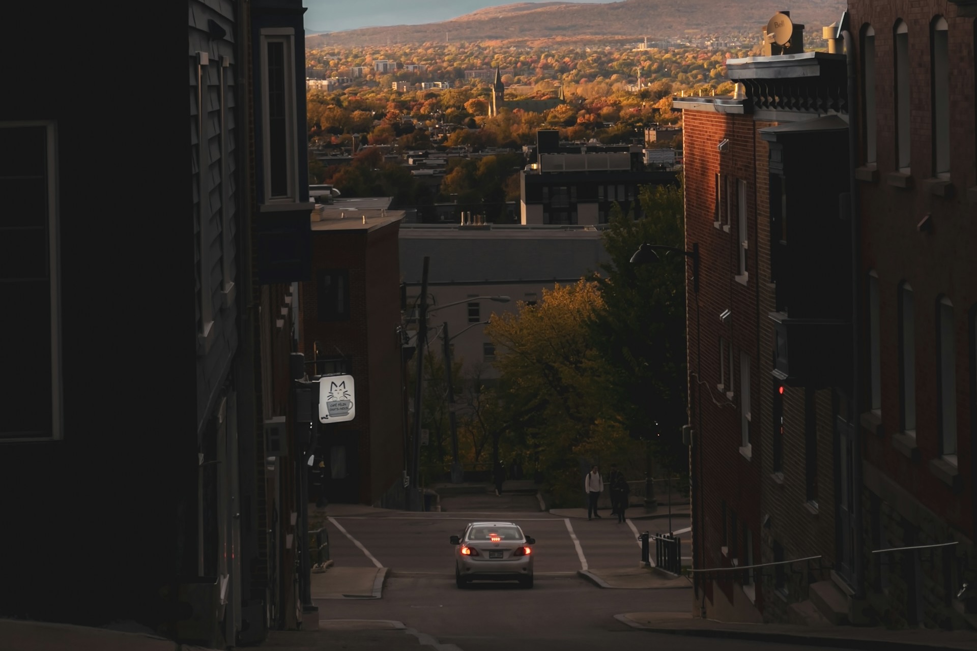 Canadian Real Estate Losses Grow As Correction Enters Second Leg ...