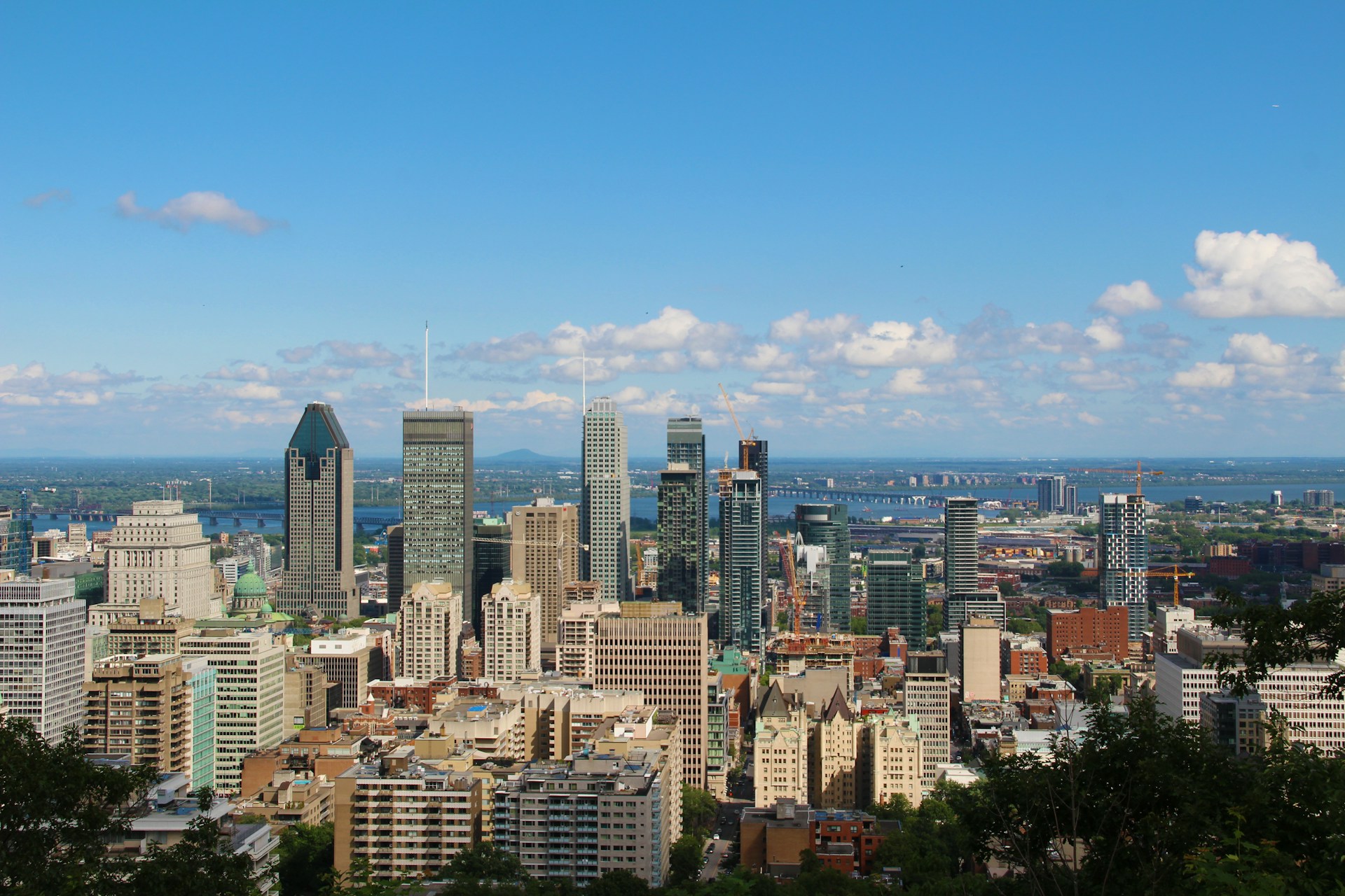 Canadian Urbanization Stalls: More People Snub Big Cities - Better Dwelling